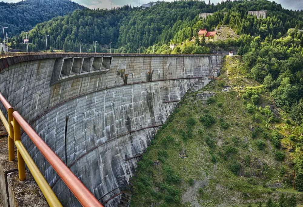 Barajul Drăgan-Floroiu - Descopera Valea Iadului